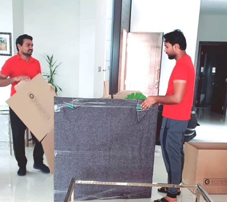 Best Moving company - Expert Movers and Packers Dubai - 055 677 9442